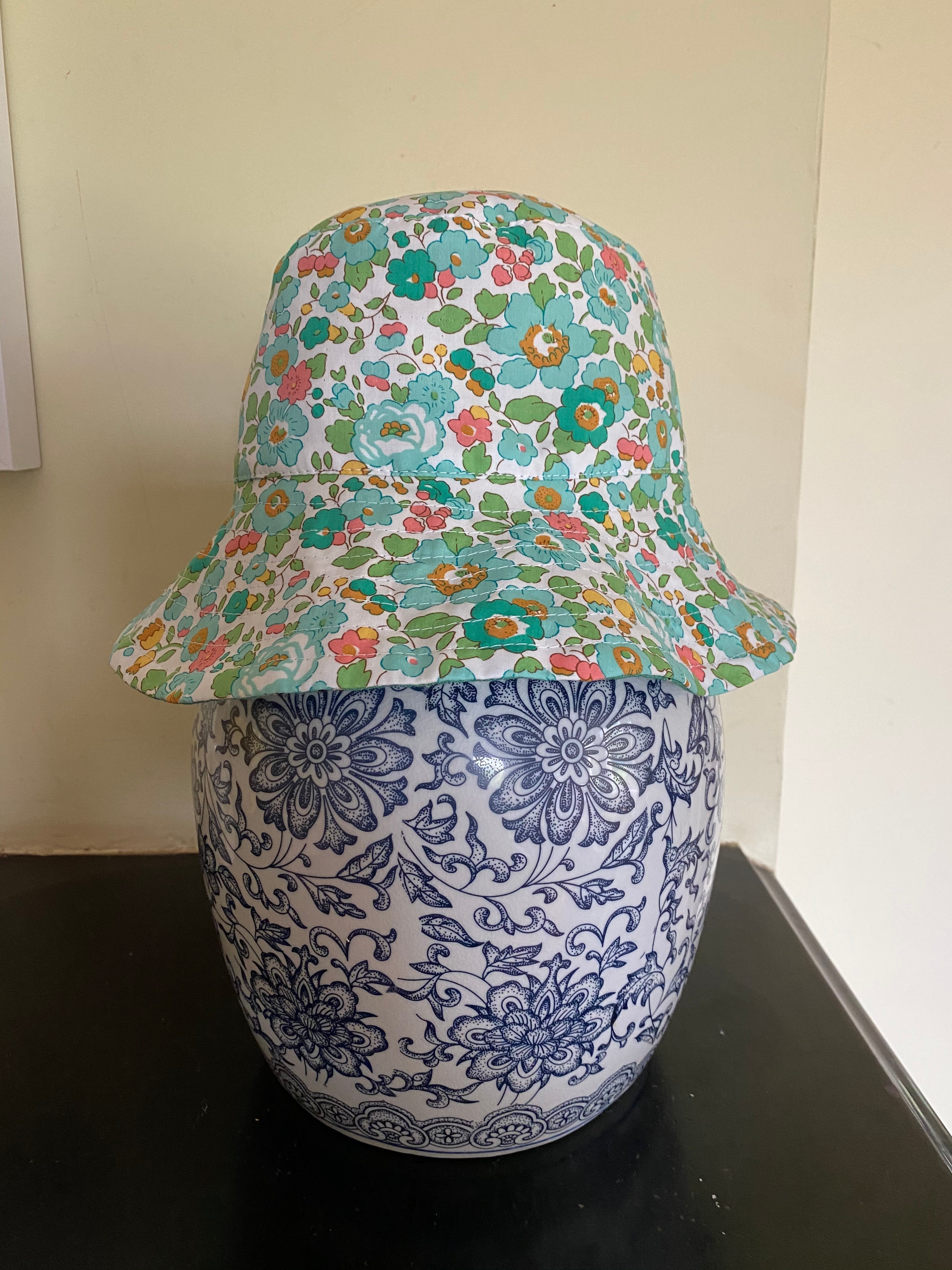 Childrens Liberty Hat - Betsy D (Green) – HareThistle